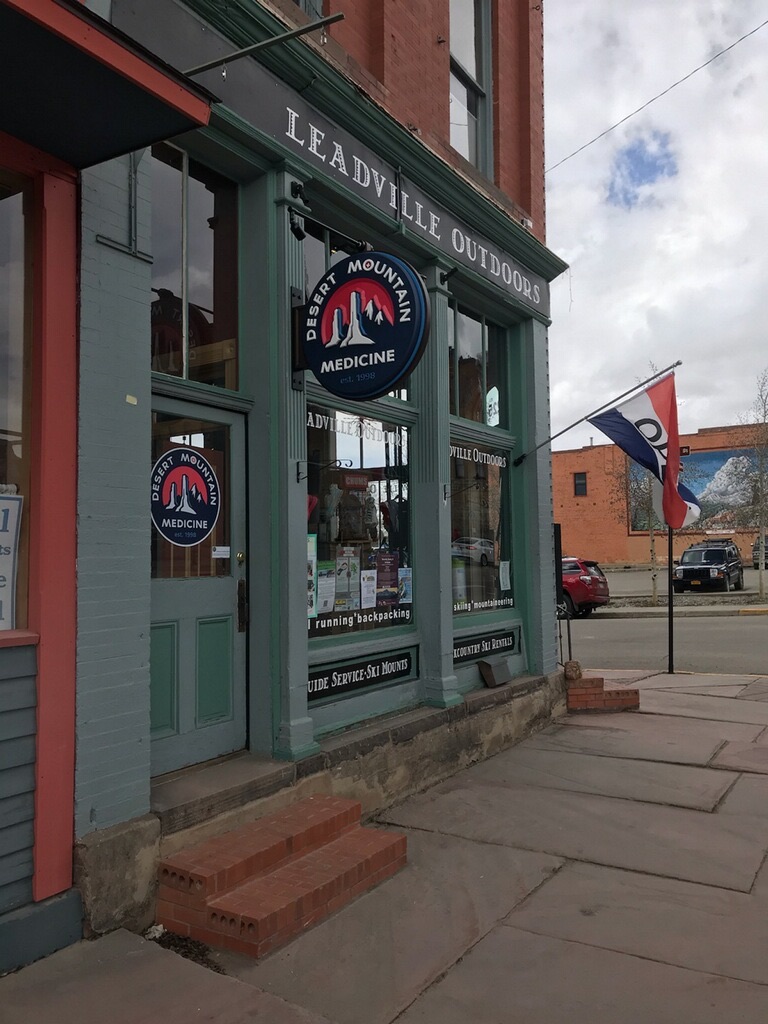 Signage Design for Small Spaces: Innovative Solutions for Effective ...